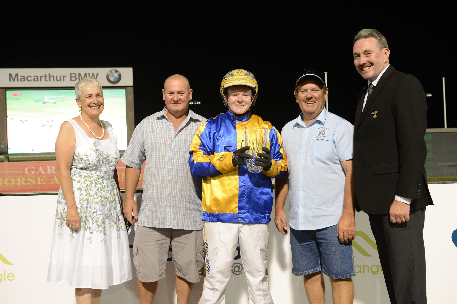 Plenty of Energy in the Simpson Memorial | National Trotguide