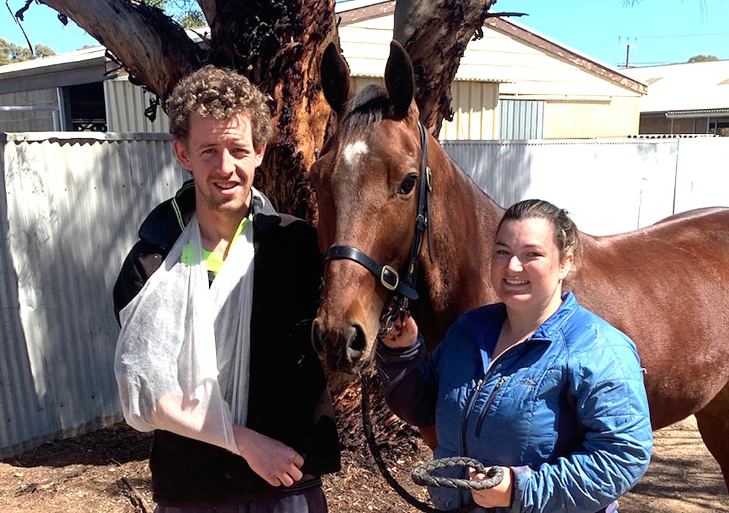 ROBBIE CATON TIANA MCMAHON | National Trotguide