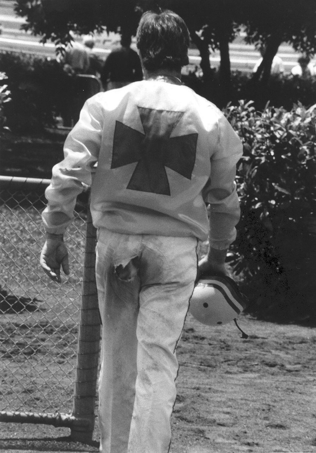 Concession driver’s “death-defying” race fall | National Trotguide