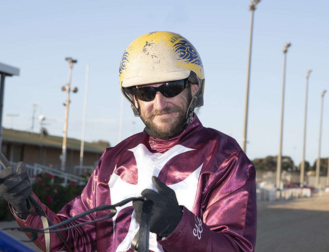 KEN ROGERS | National Trotguide